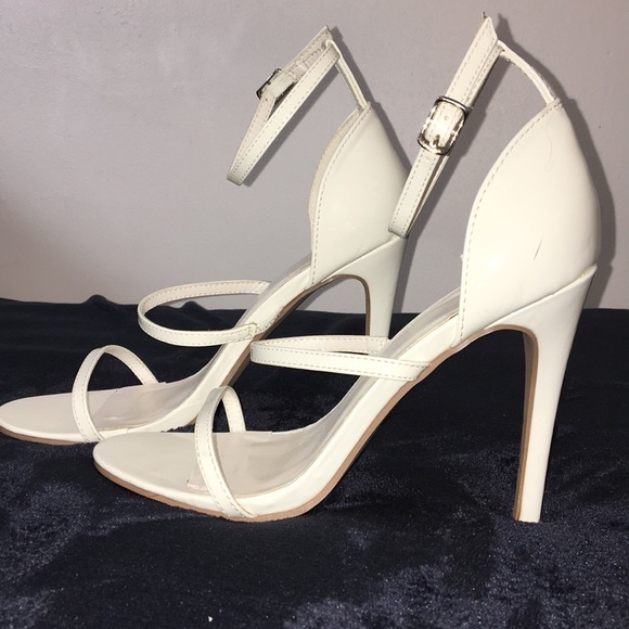 Missguided | Shoes | Missguided 3 Strap White Heel Sandals | Poshmark